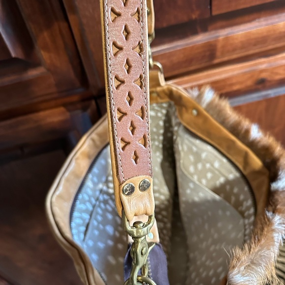 Bags | Axis Hide Leather Purse | Poshmark